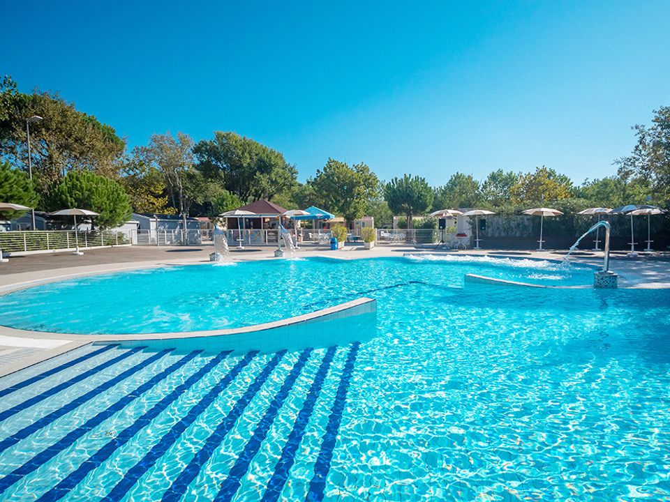Camping Marina Family Village à Punta Marina Terme, tarifs et réservations