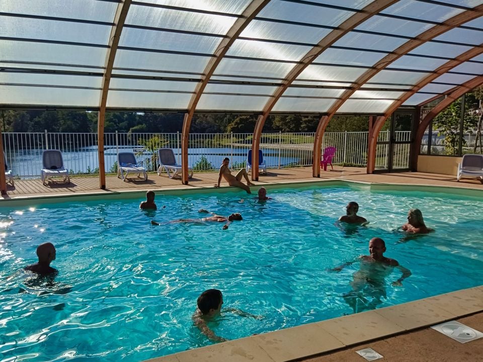 Camping Naturiste du Lac de Lislebonne à Reaup Lisse ...