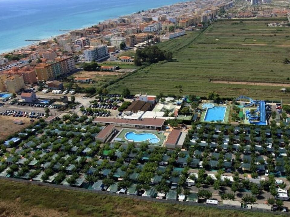 Camping Monmar a MONCOFA, tarifas y reservas