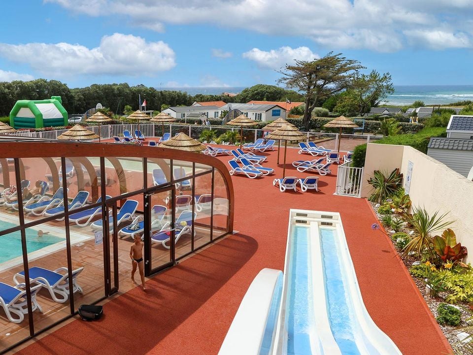 Camping Mirabel La Baie de Cayola à Les Sables d'Olonne, tarifs et ...