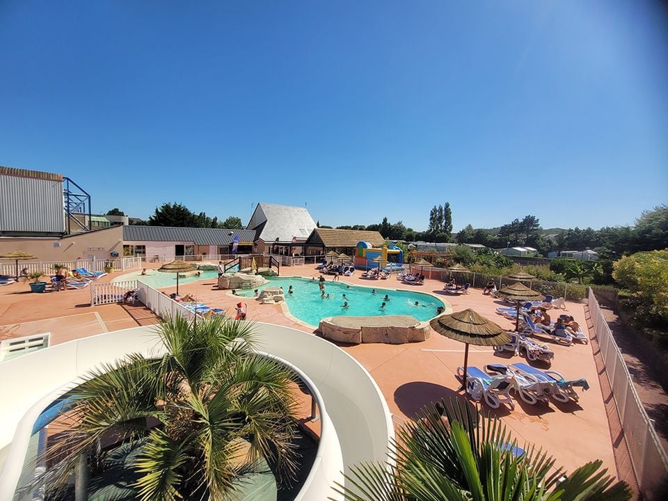 Camping Mirabel Les Prairies de la Mer à Ouistreham, tarifs et réservations
