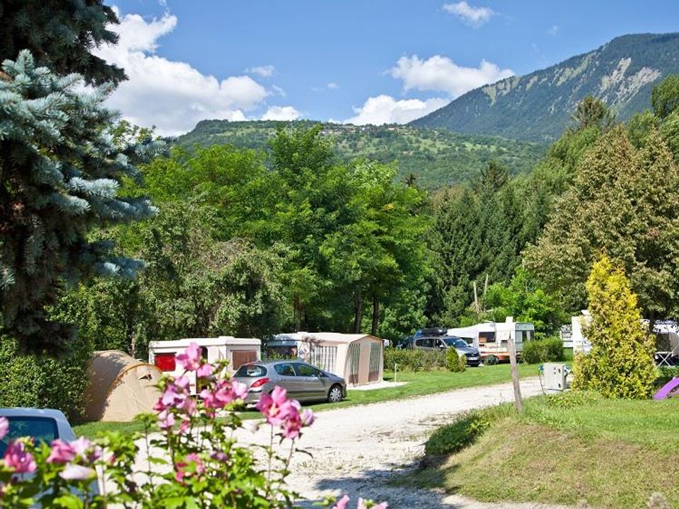 Camping Des Neiges 3*, Aigueblanche, Alpes et Savoie, France avec ...