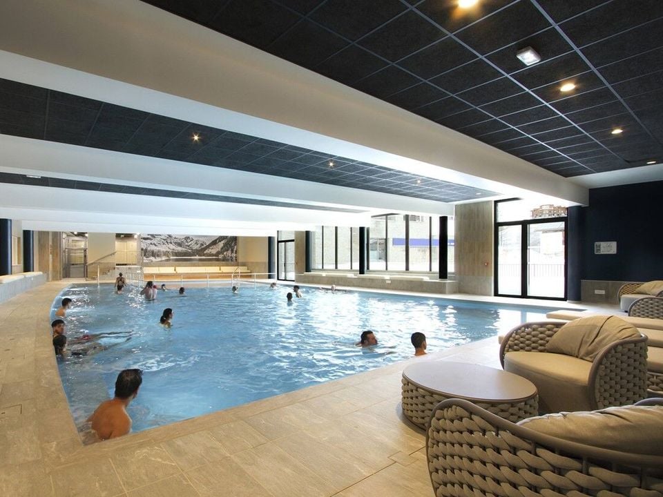 Camping Résidence Prestige Odalys l'Eclose à HUEZ, tarifs et réservations