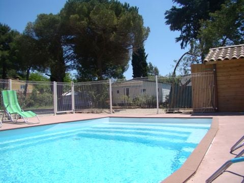 Caravan ∙ 2 Bedrooms ∙ 4 Guests - Hérault