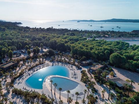 Tour Operateur Sur Camping 5* A Port Grimaud - Grimaud
