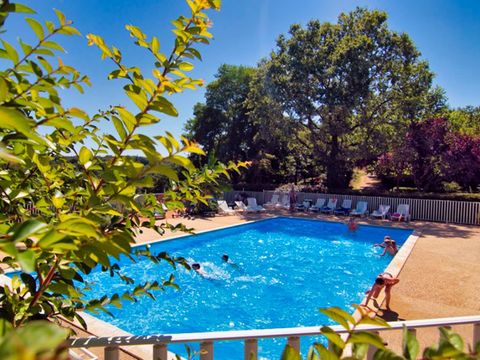 Camping Le Pech De Caumont - La Roque-Gageac