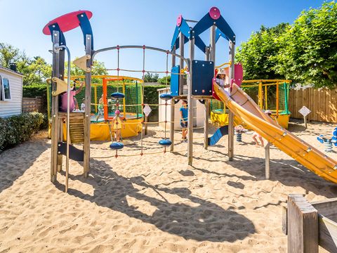 Camping Les Flots Bleus - LA FAUTE SUR MER - Vacances Campings