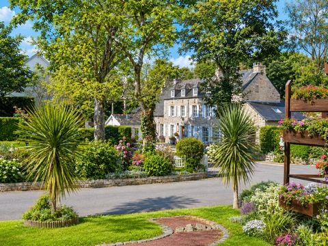 Camping Du Manoir De Penn Ar Ster - Brittany