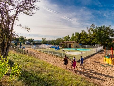 Camping Le Grand Cerf - Drôme