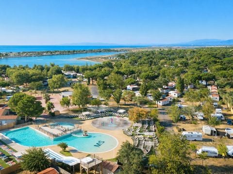Camping Club La Côte Des Roses 4* - Ms Vacances - Gruissan