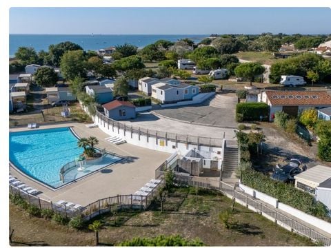 Flower Camping Le Platin - La Redoute - Rivedoux-Plage