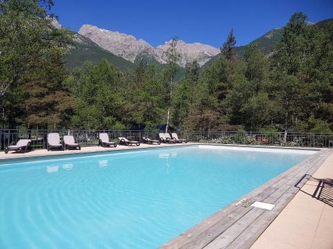 Camping L'iscle De Prelles - Hautes-Alpes