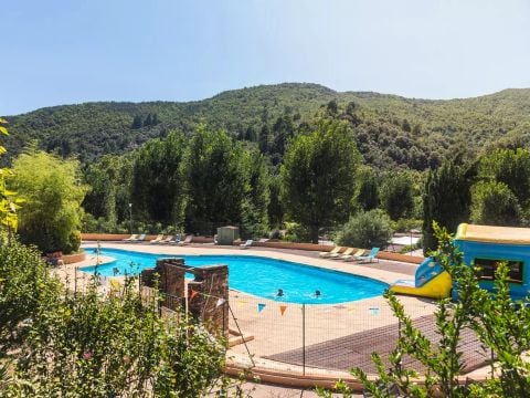 Camping Du Château De L'hom - Gard
