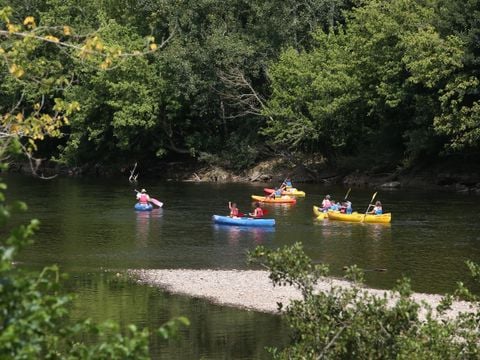 Camping Les Rives De La Dordogne - Domme