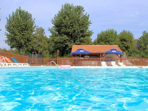 Camping L'etang Bleu - Dordogne