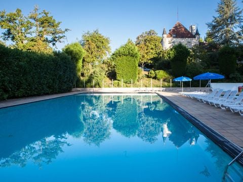 Camping Château Le Verdoyer - Aquitaine