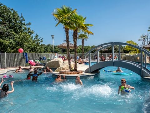 Flower Camping Les Loges - Saint-Georges-de-Didonne