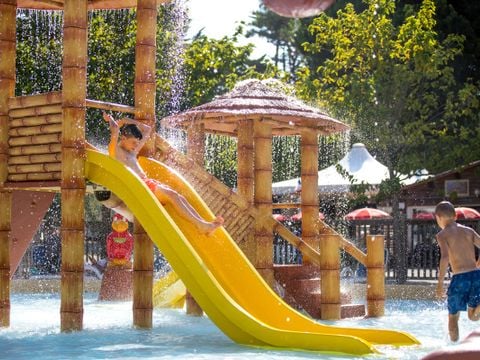 Camping Antioche - Le Bois-Plage-en-Ré