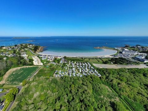 Flower Camping Le Mat - Brittany