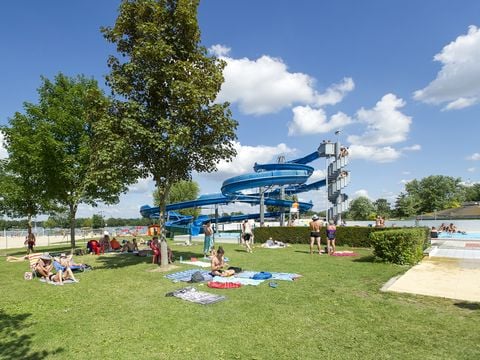Camping La Plaine Tonique à MONTREVEL EN BRESSE, tarifs et réservations