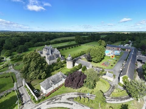 Camping Domaine Du Logis - Ille-et-Vilaine