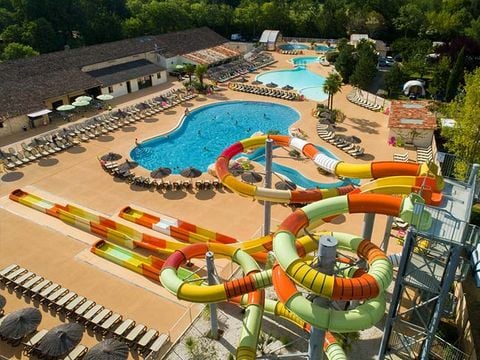 Camping Chateau De Fonrives - Lot-et-Garonne