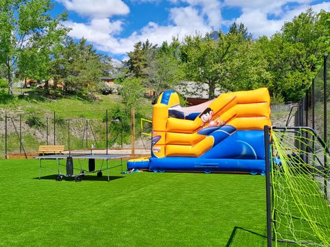 Camping La Presqu'île - Prunieres - Vacances Campings