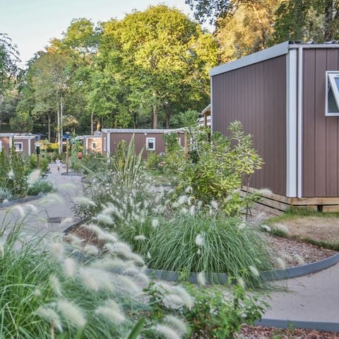 Camping Le Petit Rocher à LONGEVILLE SUR MER, tarifs et réservations