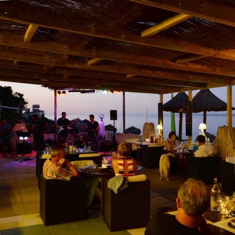 Camping Le Riva Bella à OUISTREHAM, tarifs et réservations