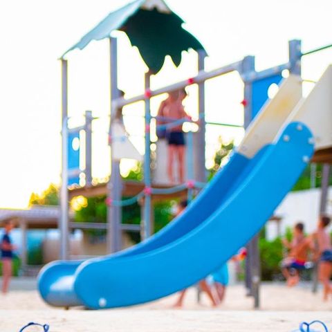 Camping Le Roucan West à VIAS, tarifs et réservations