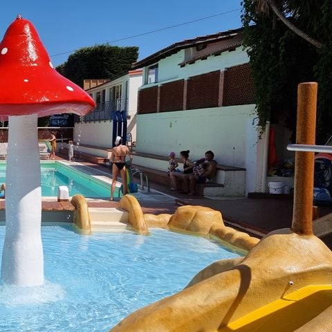 Camping dei Fiori to Pietra Ligure, rates and reservations